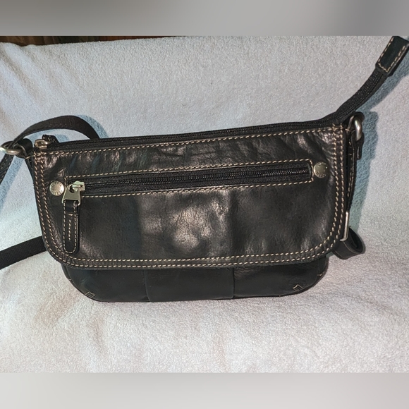 Fossil | Bags | Fossil Small Black Leather Organizer Shoulder Bag ...